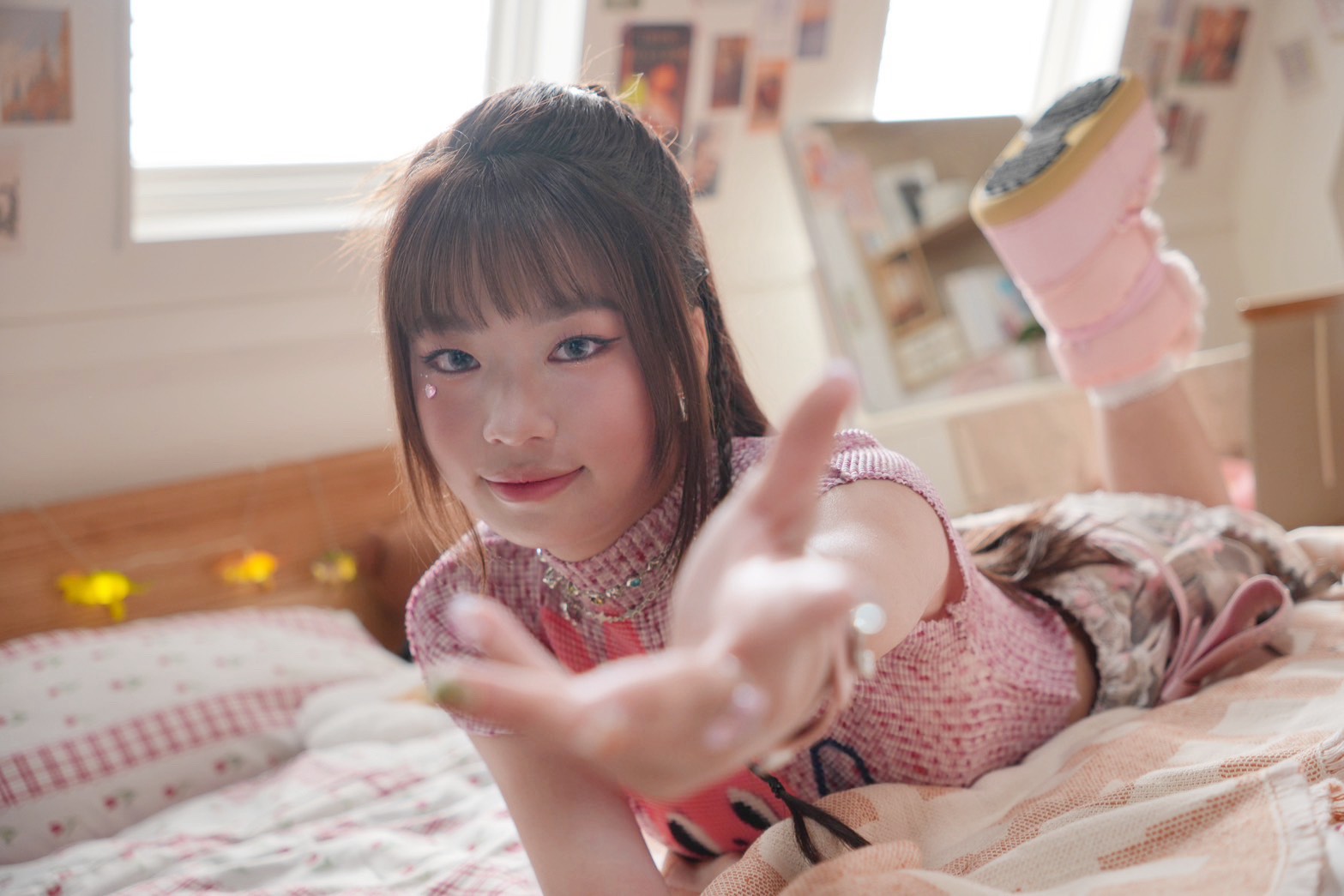 16歲高中美眉SINBY欣菲自信蛻變！發片前以「Jolin式作息」自然調